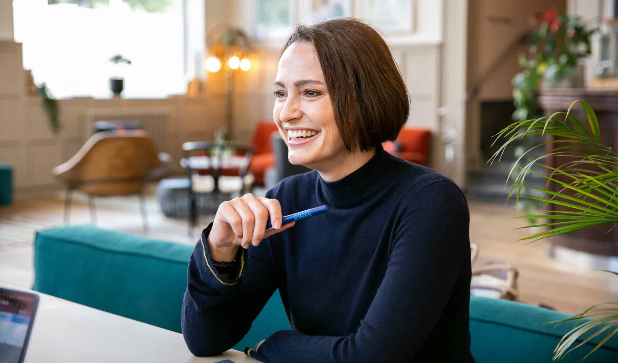 Poole Solicitors - Ellis Jones